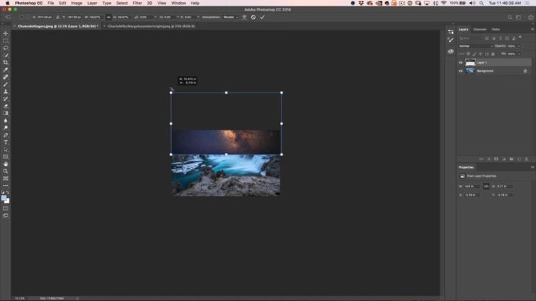 How to combine and blend photos in Photoshop: night sky - PhotoshopCAFE