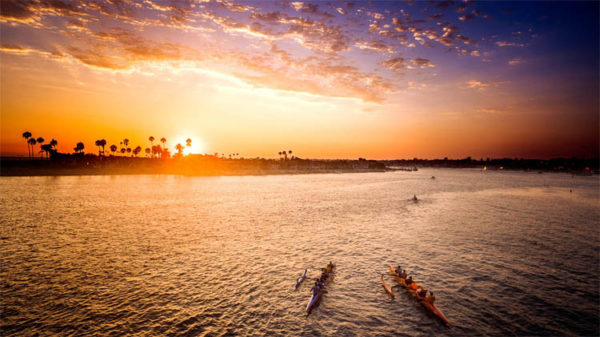 How to Make a Panoramic photo - shoot and edit a Pano in Lightroom or ...