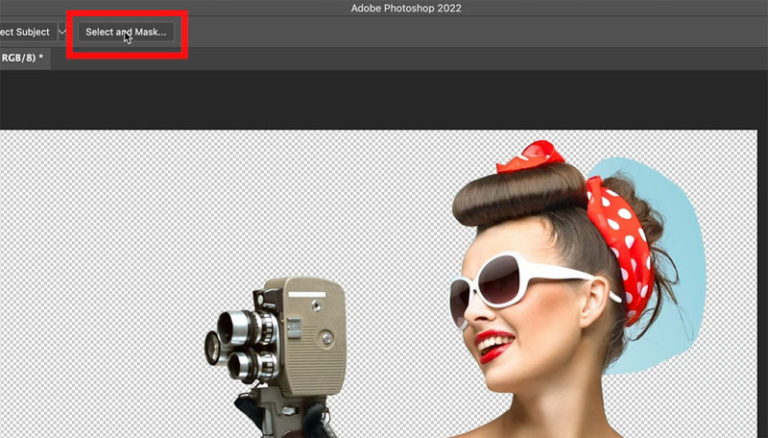 How to use Content aware Trace in Photoshop for perfect selections. - PhotoshopCAFE
